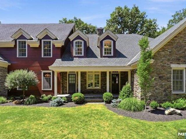 house with 5 bedroom, West Milford NJ ES105143388