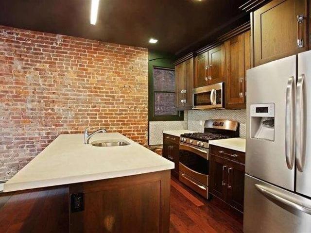 house with 5 bedroom, West New York NJ ES104189932