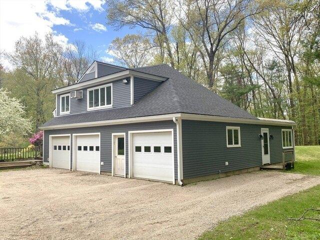 house with 5 bedroom, West Newbury MA ES104834963