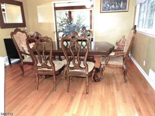 house with 5 bedroom, West Orange NJ ES105155676
