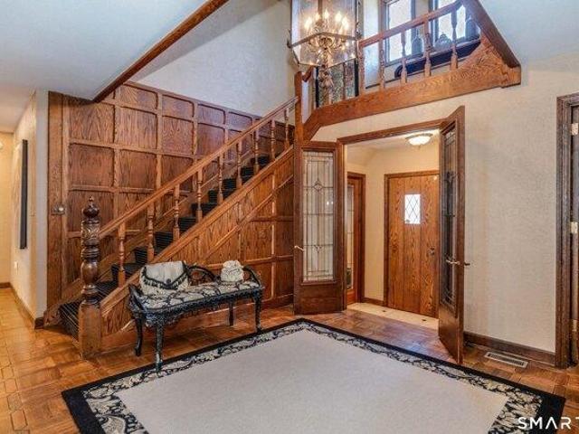 house with 5 bedroom, West Hartford CT DS102560376