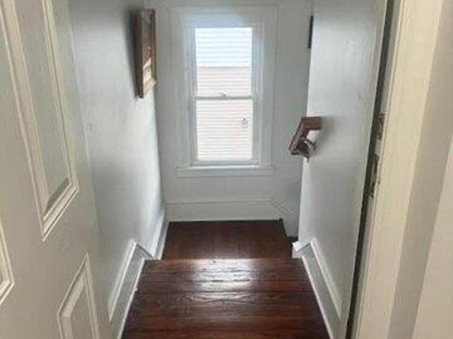 house with 5 bedroom, West Haven CT DLS103099105