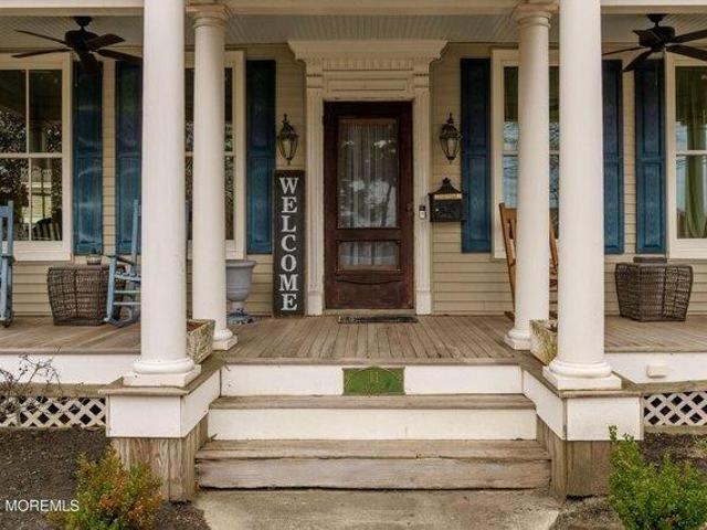 house with 5 bedroom, West Long Branch NJ DLS102559547