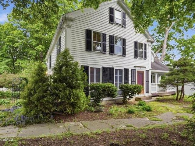 house with 5 bedroom, West Stockbridge MA DS103548477