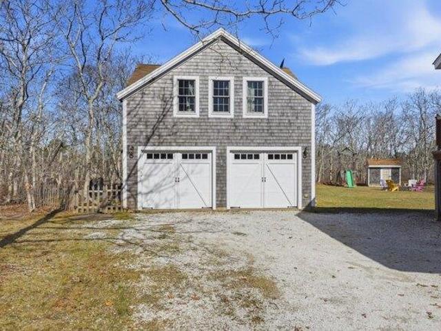 house with 5 bedroom, West Tisbury MA ES103444722