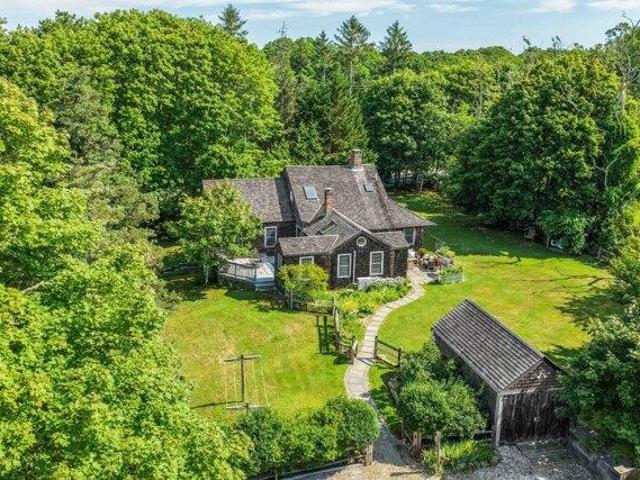 house with 5 bedroom, West Tisbury MA ES104510915