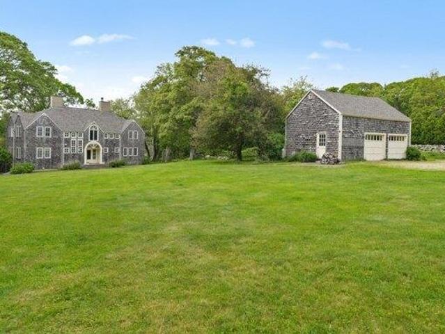 house with 5 bedroom, West Tisbury MA ES104541855