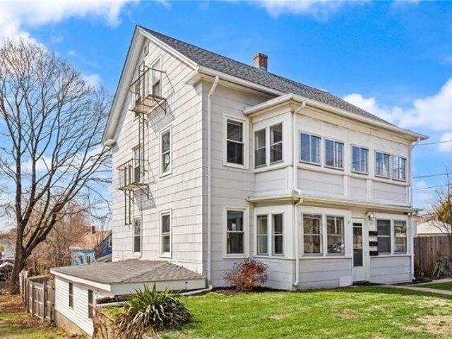 house with 5 bedroom, West Warwick RI DS101896785