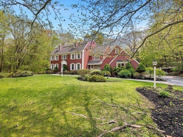 house with 5 bedroom, Westborough MA ES103807519