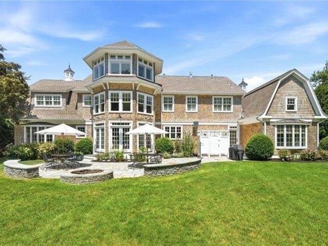 house with 5 bedroom, Westerly RI ES104477452