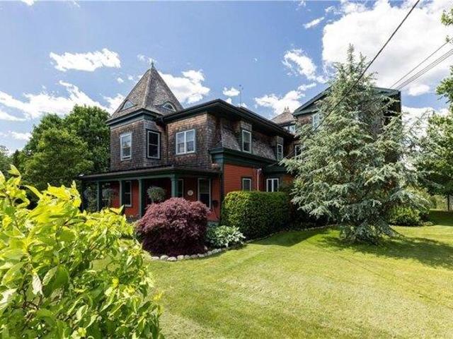 house with 5 bedroom, Westerly RI ES104853005