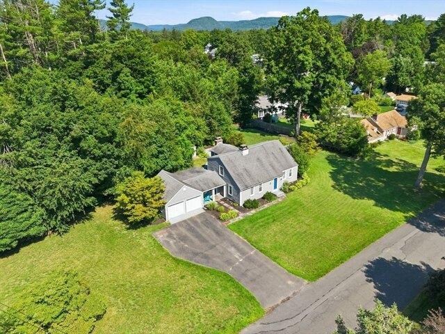 house with 5 bedroom, Westfield MA ES105352950