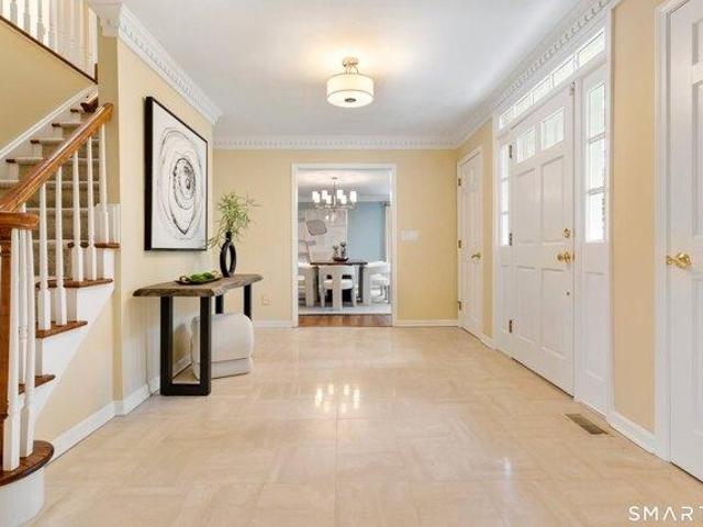 house with 5 bedroom, Weston CT DS102254546