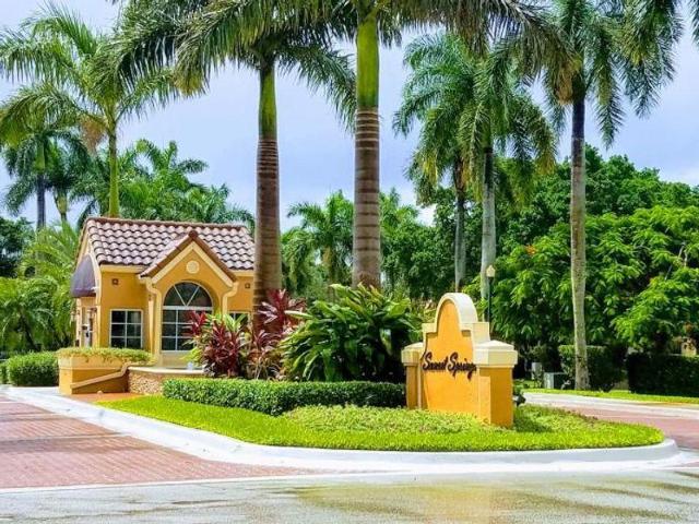house with 5 bedroom, Weston FL DLS100973019