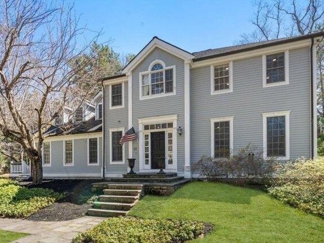 house with 5 bedroom, Weston MA DLS102028710