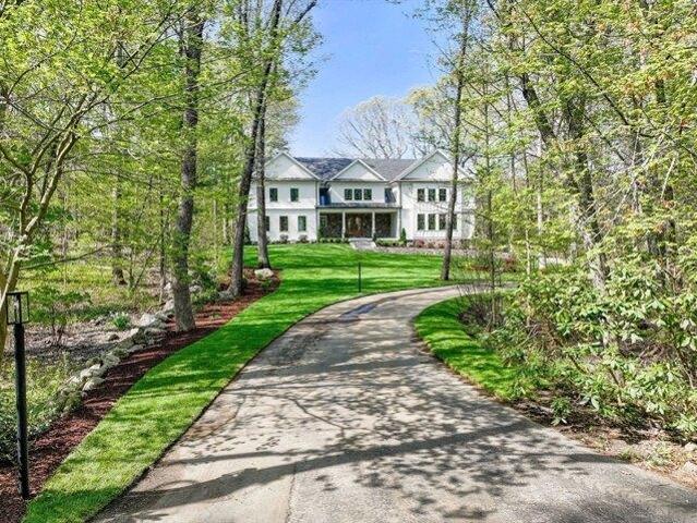 house with 5 bedroom, Weston MA DS102346868