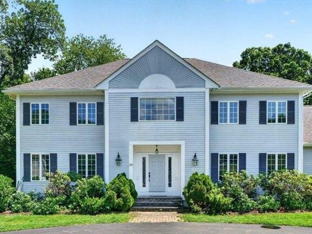 house with 5 bedroom, Weston MA DS104407715