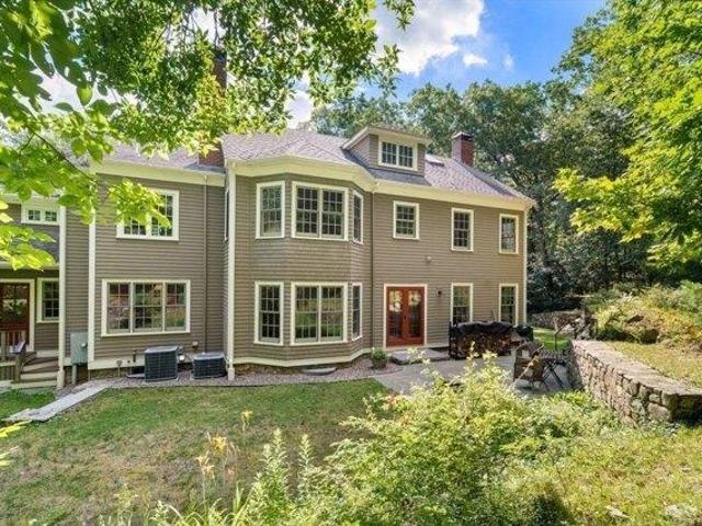 house with 5 bedroom, Weston MA DS104300200