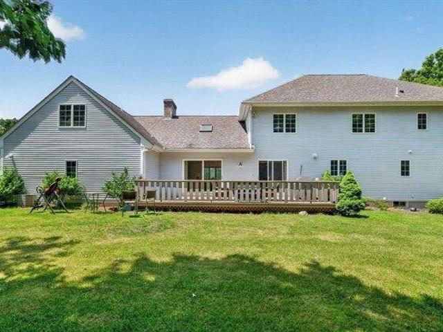 house with 5 bedroom, Weston MA ES104407715