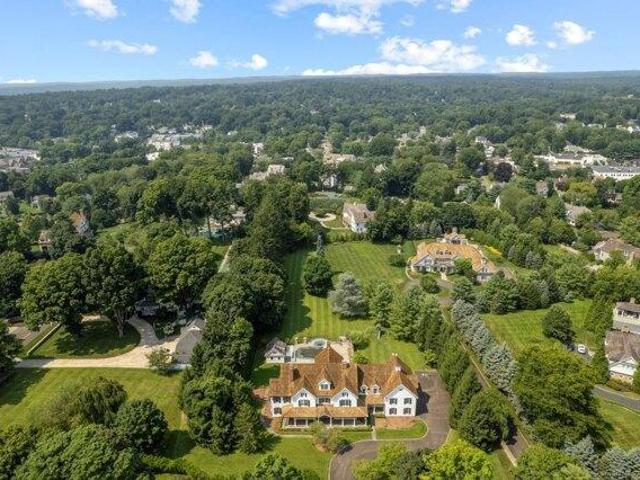 house with 5 bedroom, Westport CT DLS101857458