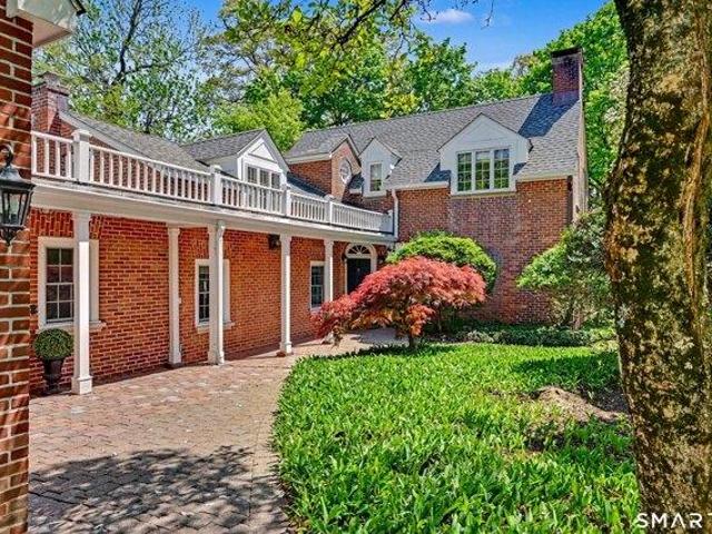 house with 5 bedroom, Westport CT DLS102345274