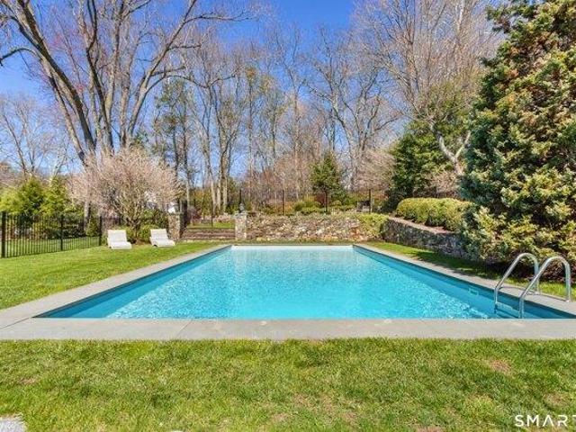 house with 5 bedroom, Westport CT ES103187803