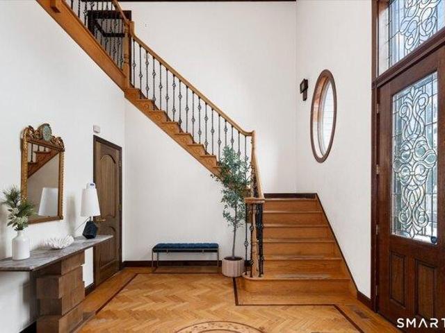 house with 5 bedroom, Westport CT ES104850318