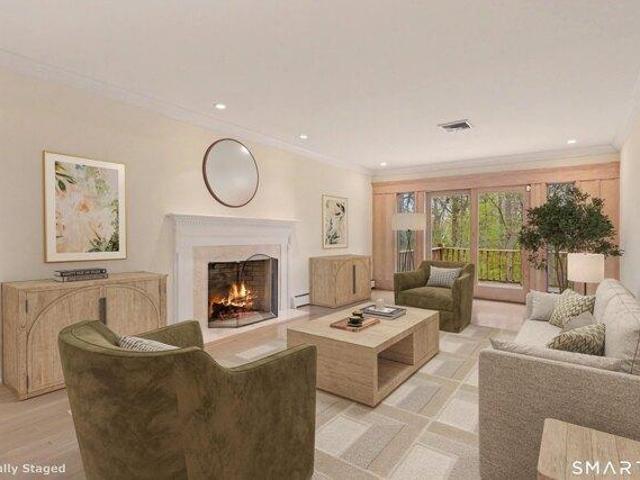 house with 5 bedroom, Westport CT ES105232582