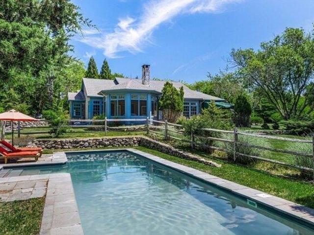 house with 5 bedroom, Westport MA DS103967867