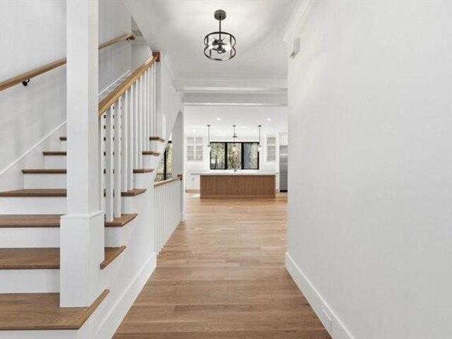 house with 5 bedroom, Westwood MA DS101856555