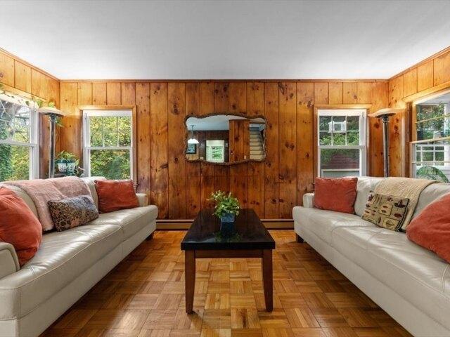 house with 5 bedroom, Westwood MA DS102217943