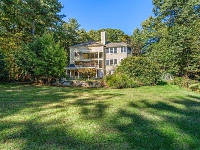 house with 5 bedroom, Westwood MA DS102528480