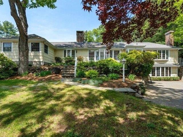 house with 5 bedroom, Westwood MA DS103019847