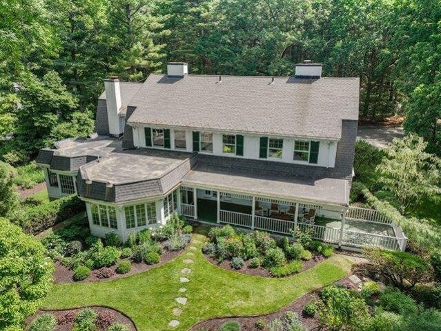 house with 5 bedroom, Westwood MA DS104114734