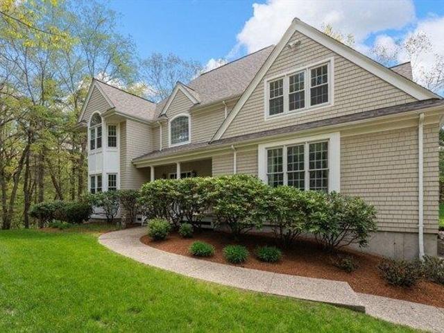 house with 5 bedroom, Westwood MA ES103017755