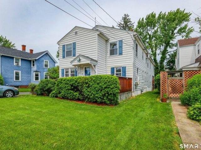 house with 5 bedroom, Wethersfield CT DS104115185