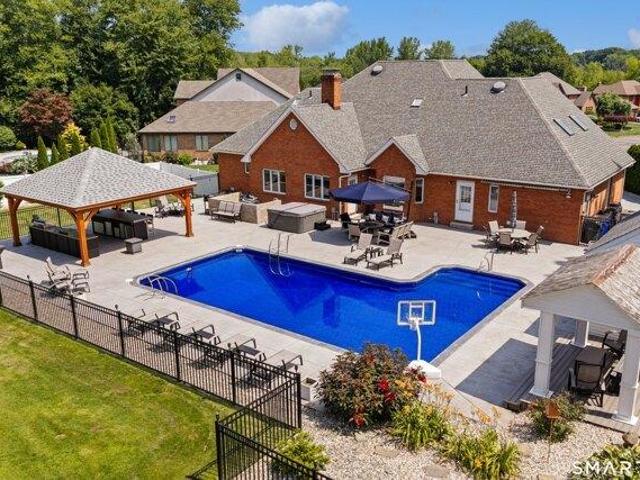 house with 5 bedroom, Wethersfield CT ES105115730