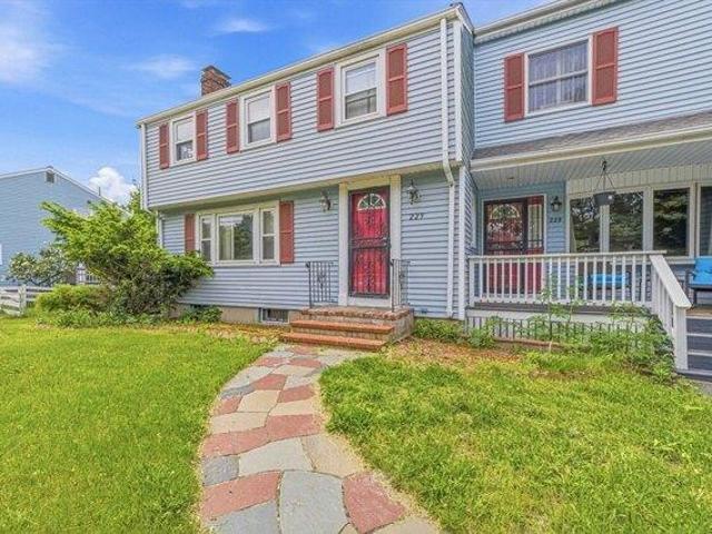 house with 5 bedroom, Weymouth MA DS103710125