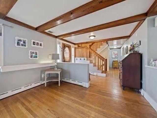 house with 5 bedroom, Weymouth MA ES103434465