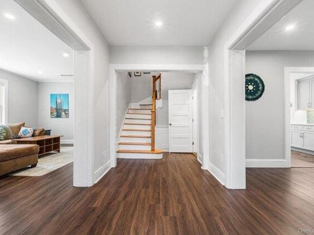 house with 5 bedroom, White Plains NY DS101799699