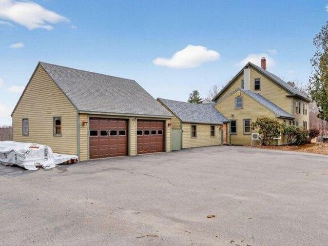 house with 5 bedroom, Winthrop ME DS102708558