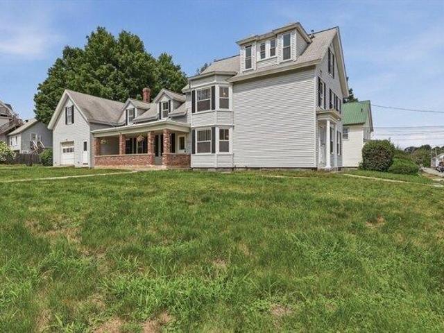house with 5 bedroom, Winchendon MA ES105114433
