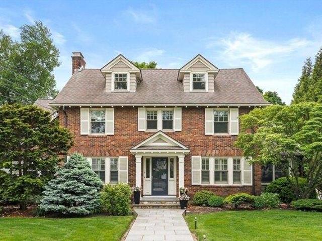 house with 5 bedroom, Winchester MA DS102959828