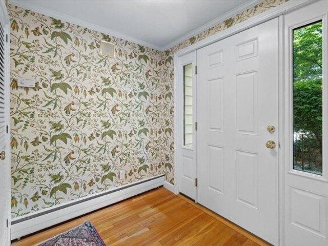 house with 5 bedroom, Winchester MA ES104043699