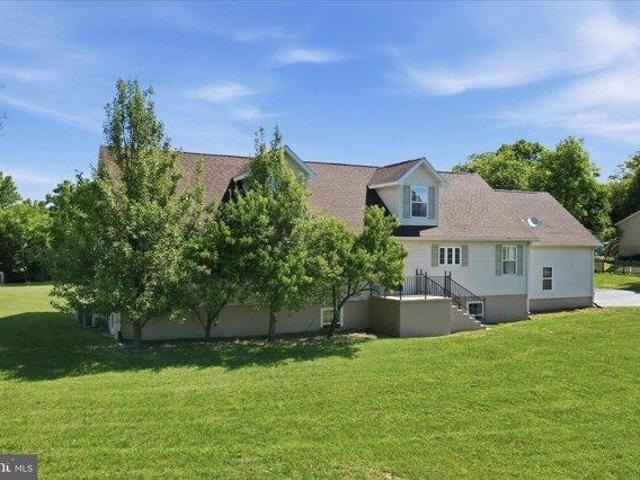 house with 5 bedroom, Winchester VA DS103624948