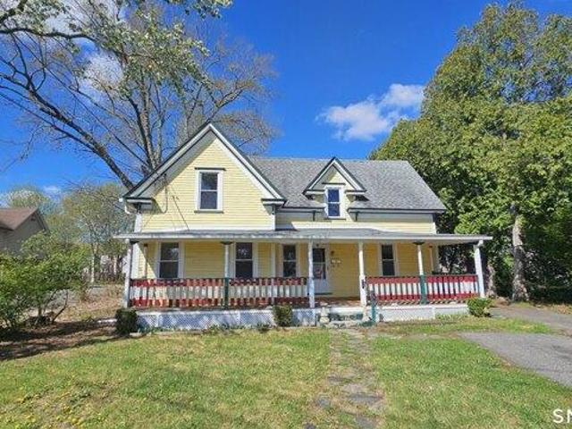 house with 5 bedroom, Windham CT DS103189859