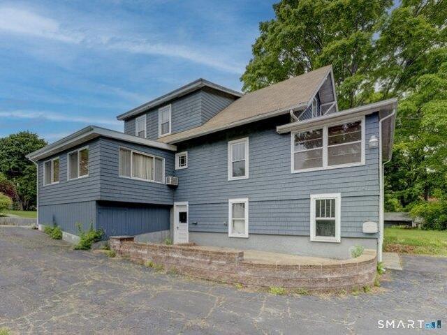 house with 5 bedroom, Windham CT ES103966435