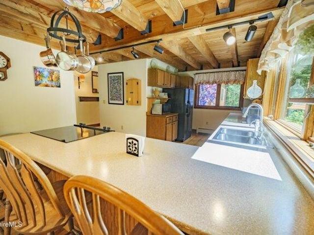 house with 5 bedroom, Windsor MA ES104045096