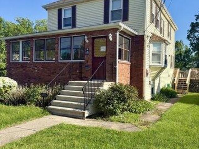 house with 5 bedroom, Windsor CT DS104151837