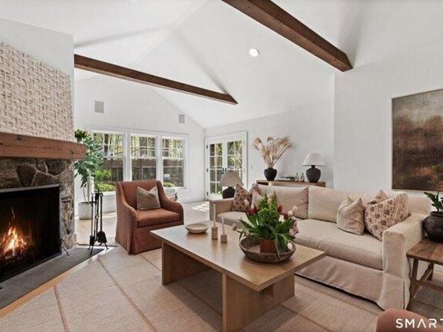house with 5 bedroom, Wilton CT DLS102778631
